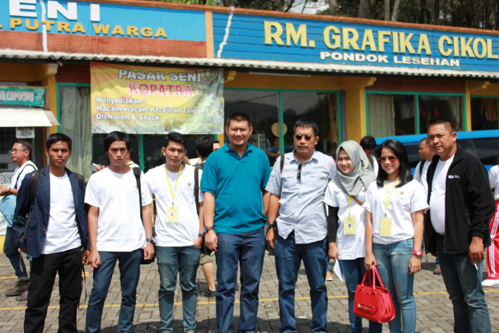 MEMBENTUK MAHASISWA KREATIF DAN MANDIRI, FAKULTAS EKONOMI ADAKAN KKL DI ...