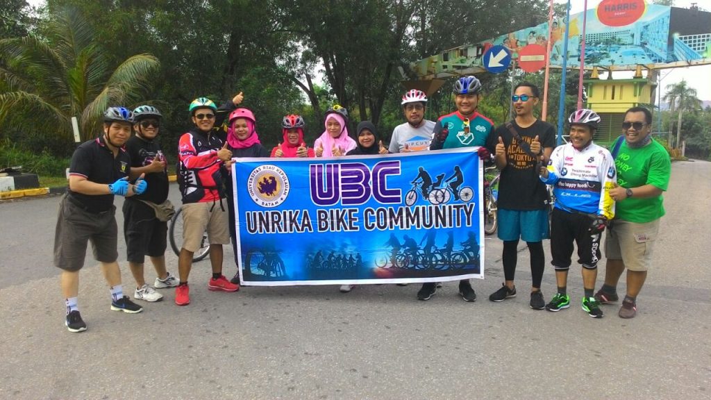 UNRIKA BIKE COMMUNITY ADAKAN TOUR KE MARINA – Universitas Riau Kepulauan